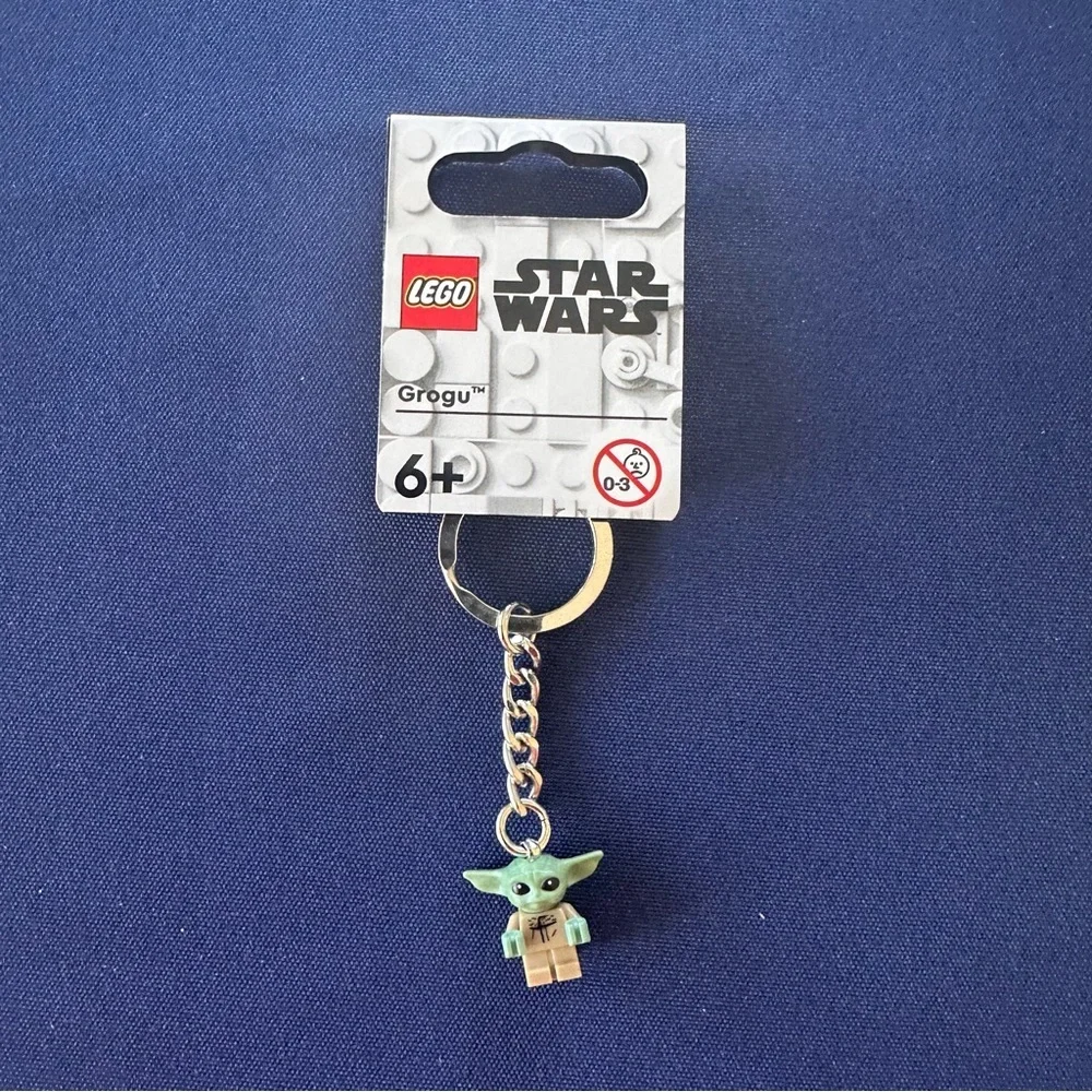 Lego | Other | Lego Star Wars Grogu Minifigure Keychain Baby Yoda ...